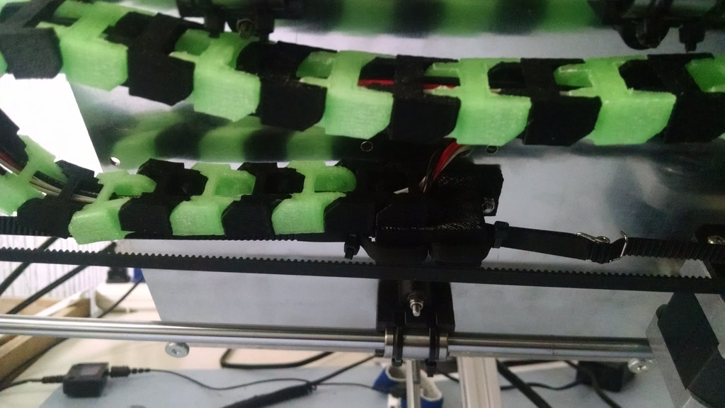 🔌 2020 i3 Y Axis Cable Chain and Anchors V2・Free 3D File for ・Cults